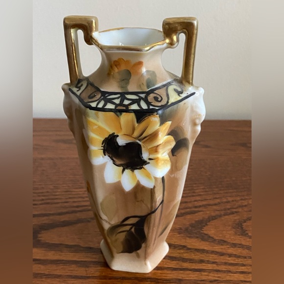Nippon | Other | Antique Morimura Nippon Hand Painted Sunflower Vase ...